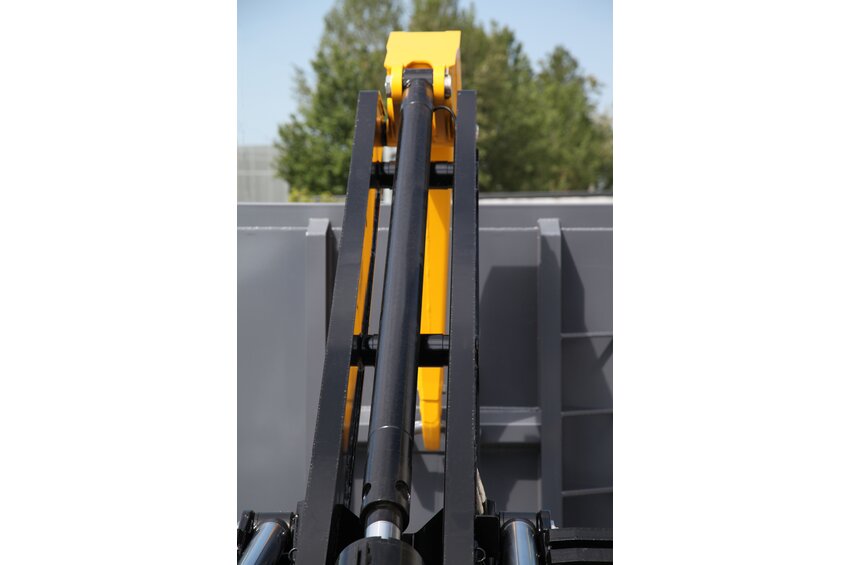 Hook loaders-SYNCHRON S10 from Palfinger | Kuhn